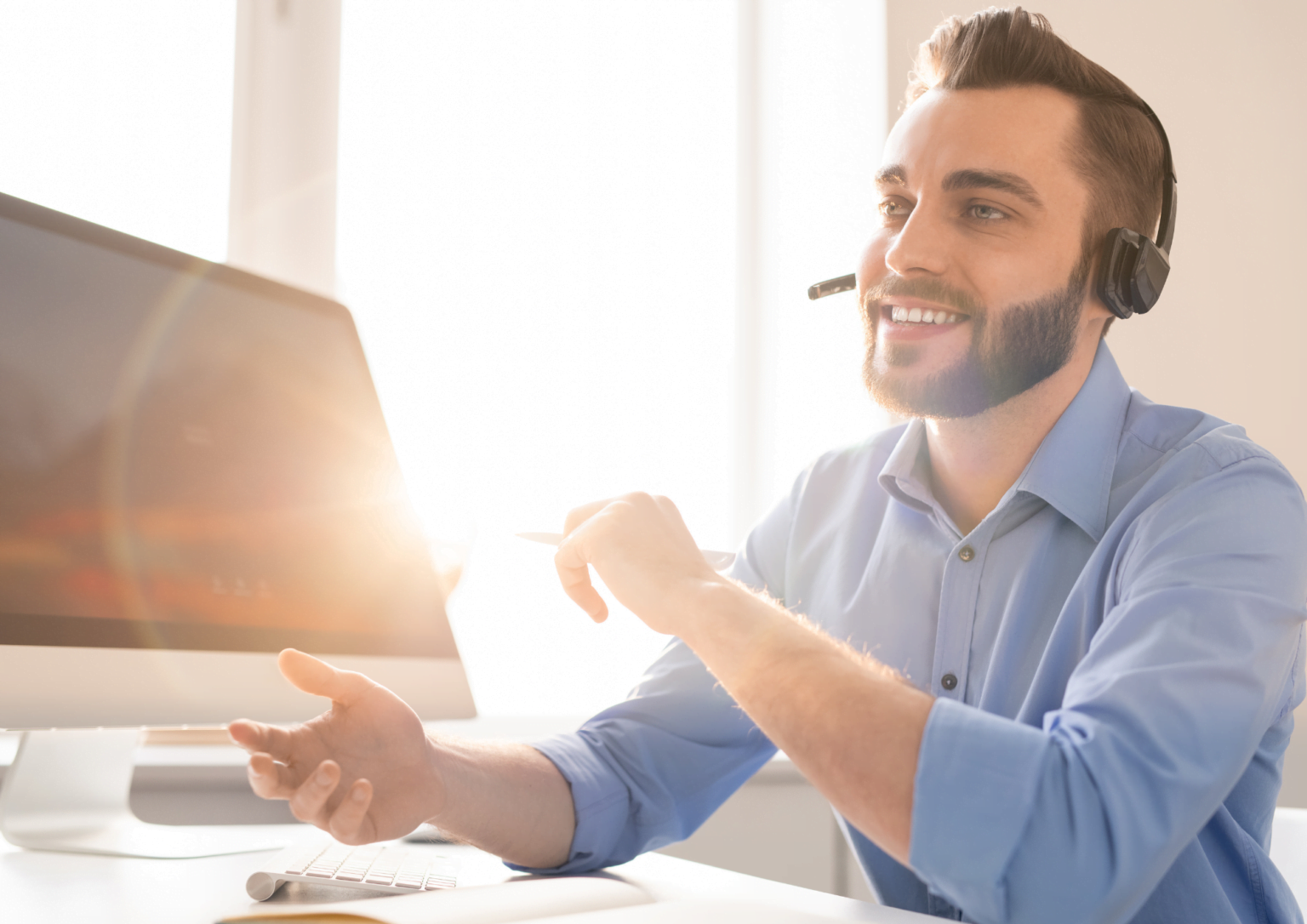 Pomoc techniczna w działach IT: Co to jest helpdesk informatyczny? - IT Createch